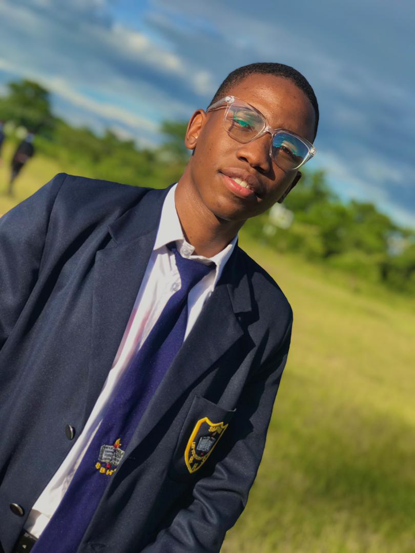 Emmanuel Leon Isheanesu Chinjekure | Full Stack Developer & Tech Innovator